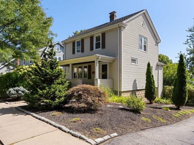 Mount Vernon St, Arlington, Home For Sale