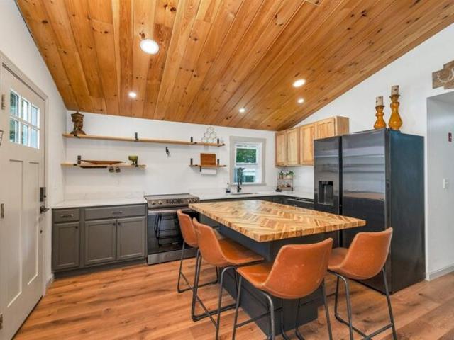 Mount Vernon St, Farmington, Home For Sale