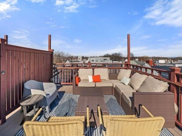 Mount Vernon St Unit, Boston, Condo For Sale