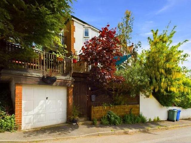 Mount View, Muston, 3 Bedroom End