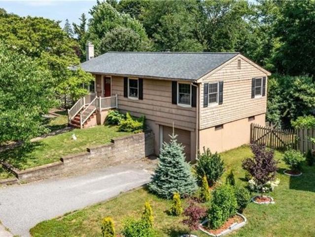 Mount View Ave, North Kingstown, Home For Sale