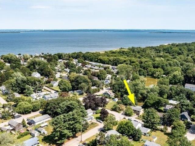 Mount View Ave, North Kingstown, Home For Sale