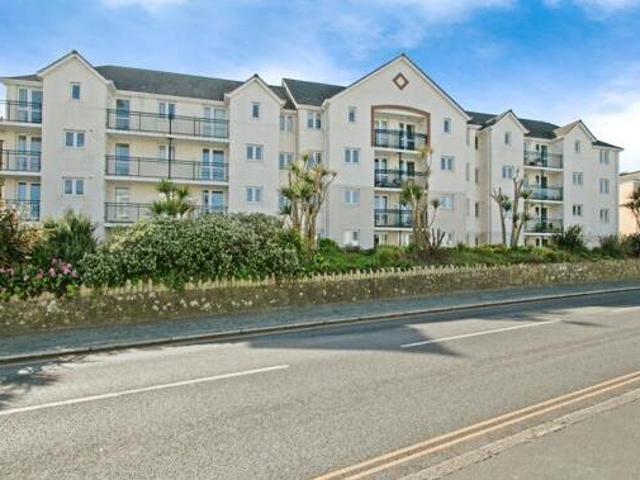 Mount Wise, Windsor Court, Newquay, 2 Bedroom Flat