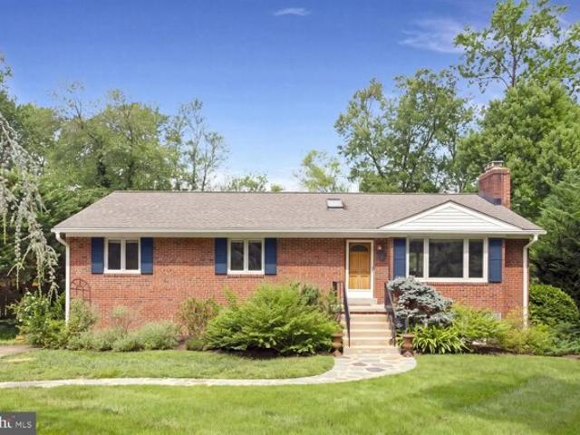 Mount Zephyr Dr, Alexandria, Home For Sale