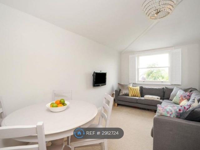 Mount Ararat Road, Richmond TW10, 1 bed flat to rent, £1,900 pcm | PrimeLocation
