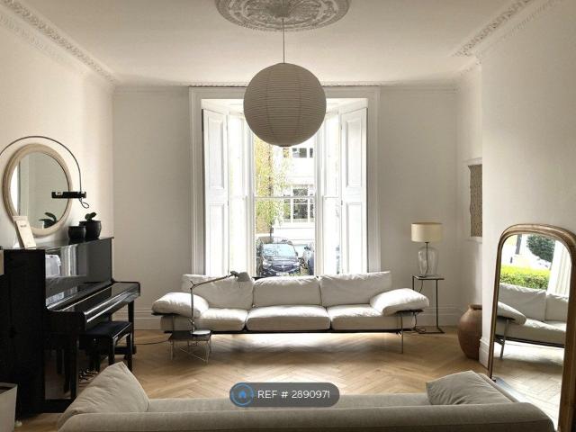 Mount Ararat Road, Richmond TW10, 2 bed flat to rent, £3,500 pcm | PrimeLocation