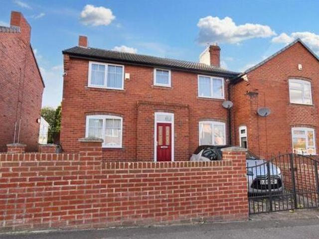 Mount Avenue, Great Houghton, 3 Bedroom Semi detached