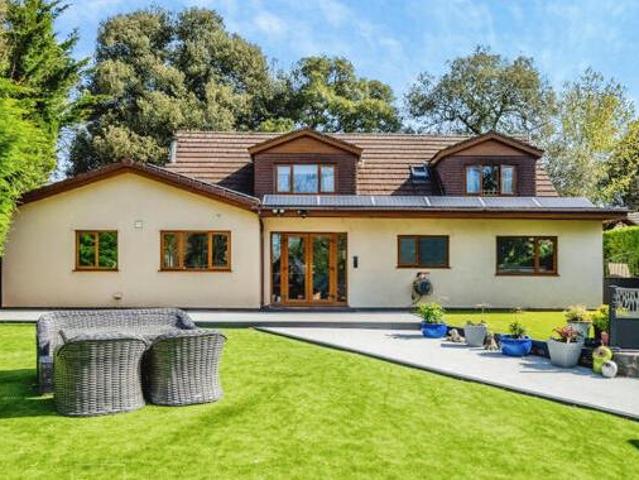 Mount Ballan Bungalows Portskewett, Caldicot, 4 Bedroom Detached