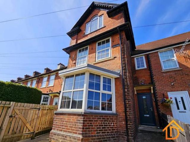 Mount Cottages, Seamer Road, 4 Bedroom Terraced