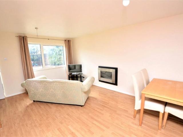 Mount Close, Honiton, Devon, EX14