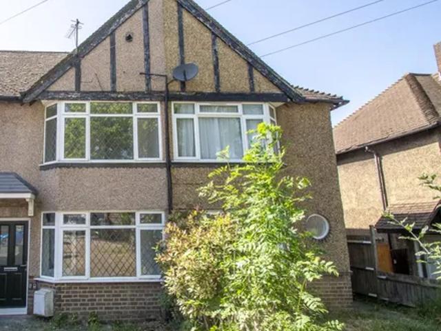 Mount Culver Avenue, London, DA14 5BJ, United Kingdom | 3 bed townhouse for rent #168151551 | Rentberry