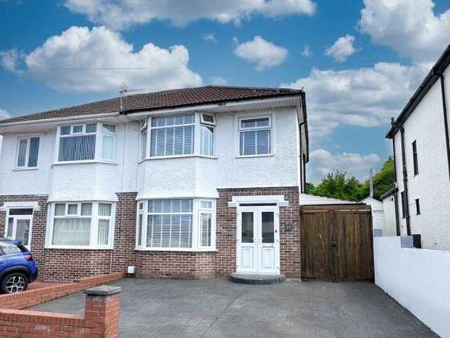 Mount Earl, Bridgend, 3 Bedroom Semi detached