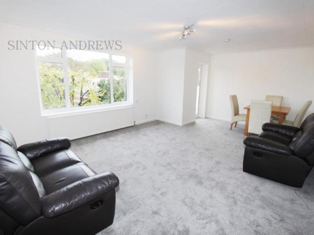 Mount Eaton Court, Mount Avenue. 1 bed flat to rent £1,650 pcm £381 pw