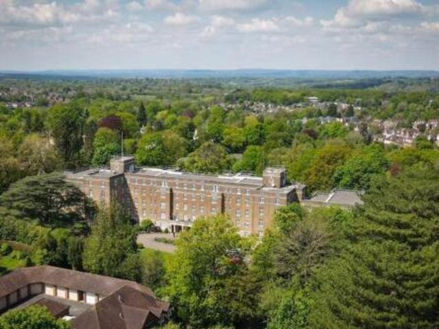 Mount Ephraim, Tunbridge Wells, 3 Bedroom Flat