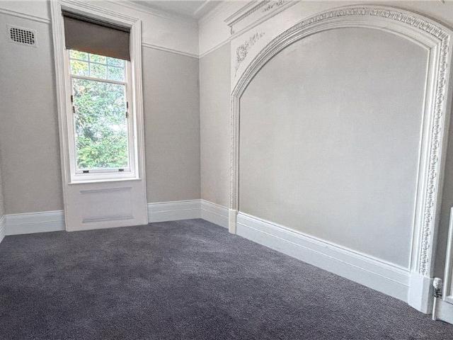 Mount Harry Road, Sevenoaks, Kent TN13, 4 bed flat to rent, £2,000 pcm | PrimeLocation