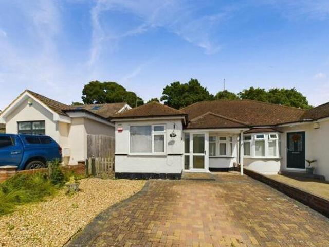 Mount Park Road, Pinner, 2 Bedroom Bungalow