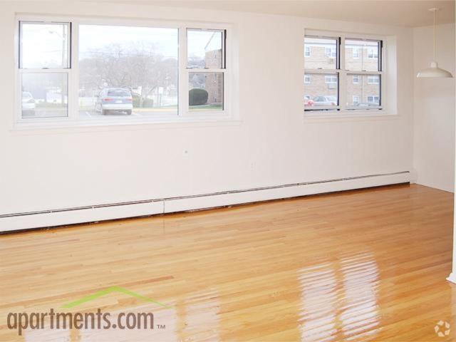 Mount Pleasant Village 1 Bedroom Apartment for Rent at 211 Alden St, Wallington, NJ 07057