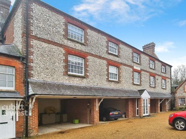 Mount Pleasant, Arundel BN18, 2 bed terraced house to rent, £1,600 pcm | PrimeLocation
