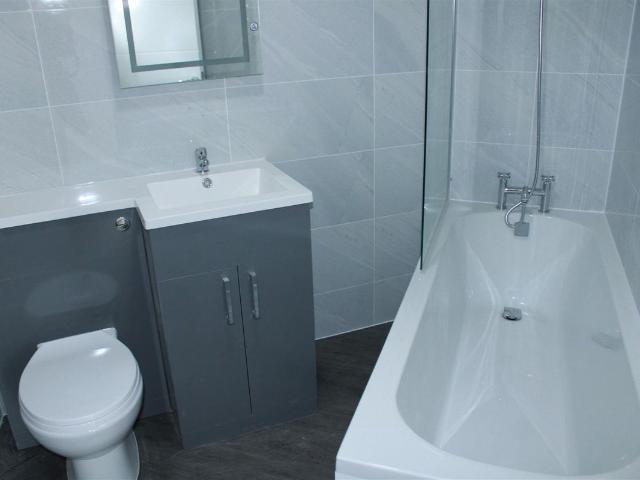 Mount Pleasant, Bilston WV14, 1 bed flat to rent, £675 pcm | PrimeLocation