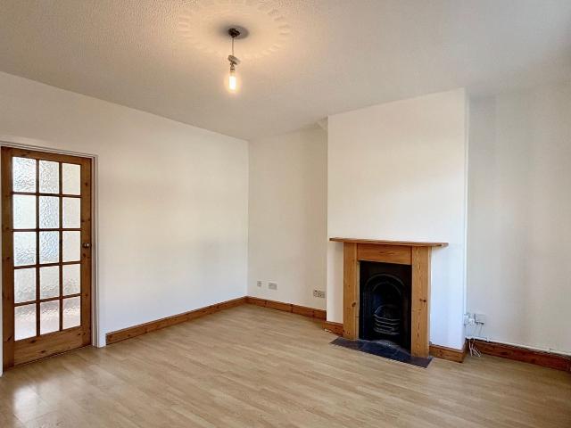 Mount Pleasant, Gowerton SA4, 3 bed semi detached house to rent, £1,100 pcm | PrimeLocation