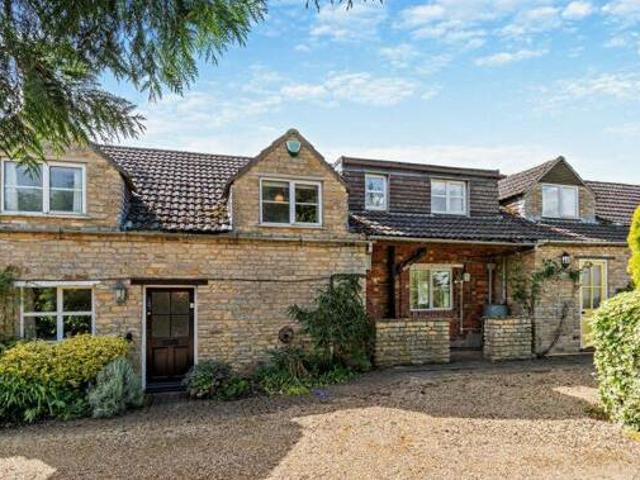 Mount Pleasant, Morcott, 4 Bedroom Character