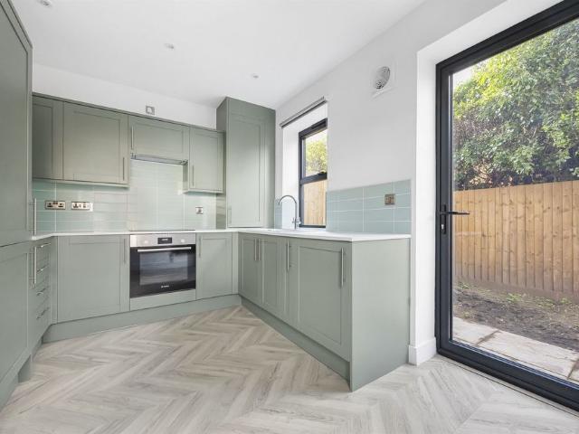 Mount Pleasant, Reading, RG1 2TD