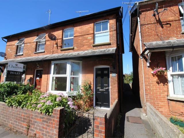 Mount Pleasant Road, Alton, Hampshire GU34, 2 bed semi detached house to rent, £1,550 pcm | PrimeLocation