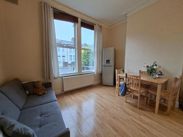 Mount Pleasant Road, London N17, 1 bed flat to rent, £1,495 pcm | PrimeLocation