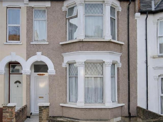 Mount Pleasant Road, London Studio to rent £1,150 pcm £265 pw