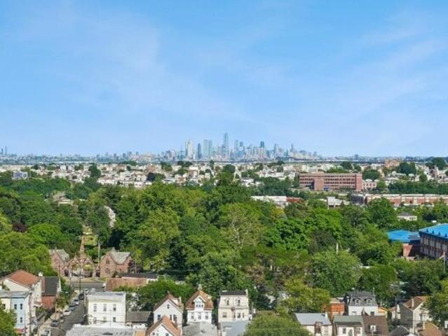 Mount Prospect Ave Apt De, Newark, Condo For Sale
