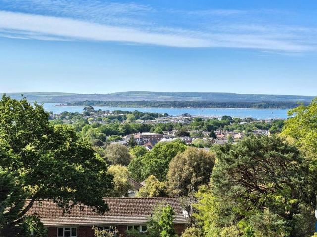 Mount Road, Poole 1 bed retirement property to rent £1,600 pcm £369 pw