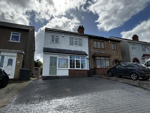 Mount Road, Wolverhampton WV4 3 bed semi detached house to rent £1,295 pcm £299 pw
