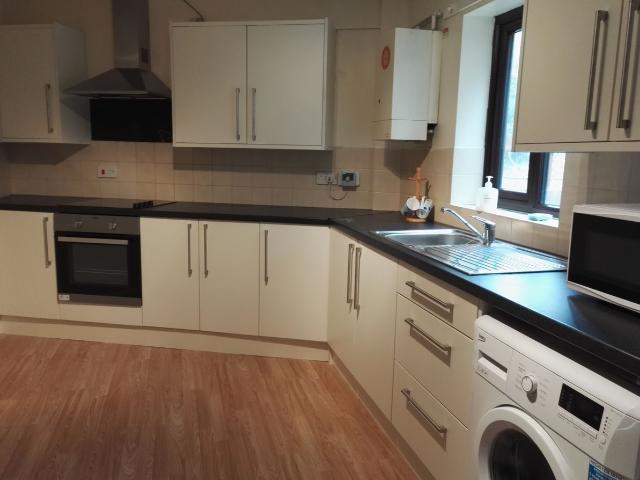 Mount Street, Bangor LL57, 2 bed property to rent, £750 pcm | PrimeLocation