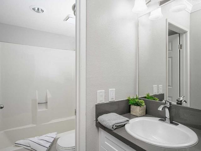 Mountain View Camarillo 1 Bedroom Apartment for Rent at 659 Las Posas Rd, Camarillo, CA 93010
