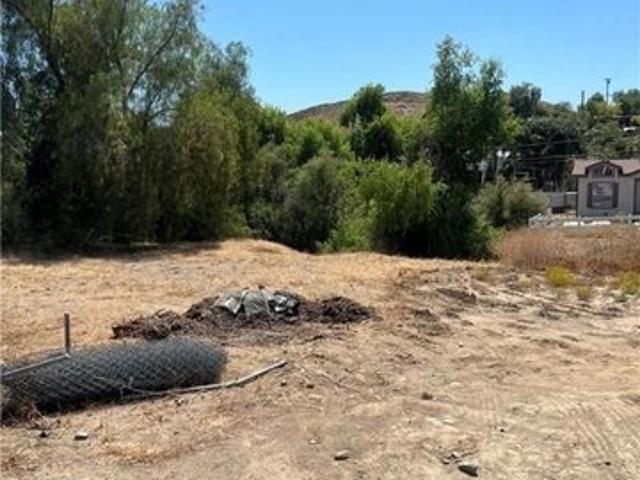 Mountain View Pl, Menifee, CA 92587