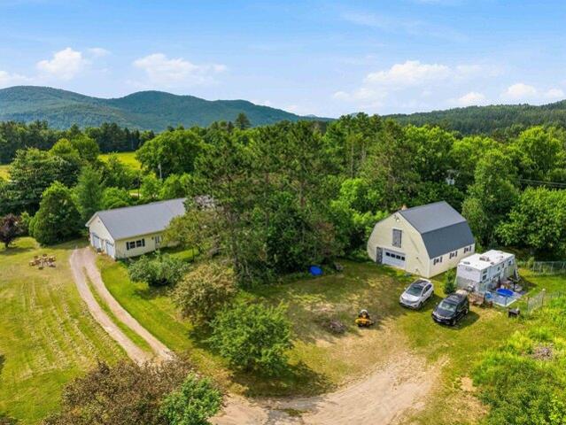 Mountain View Rd, Stratford, Home For Sale
