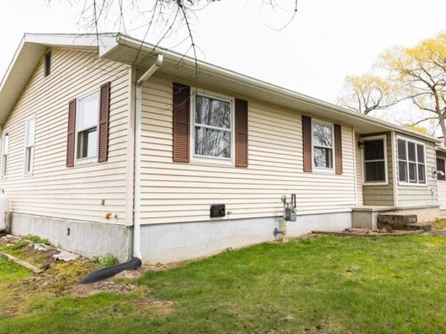 Mountain View Rd, Williston, Home For Sale