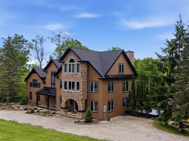 Mountain View Rd, Winhall, Home For Sale