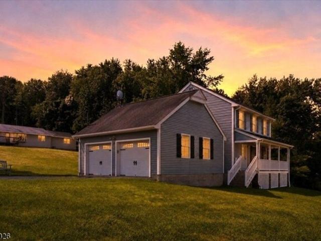 Mountain View St, Hamburg, Home For Sale