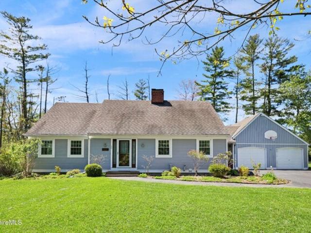 Mountain View Ter, Home For Sale