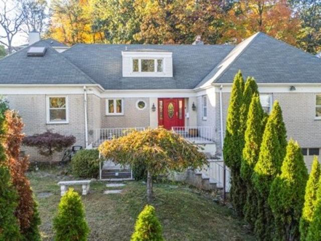 Mountain Way S, West Orange, Home For Sale