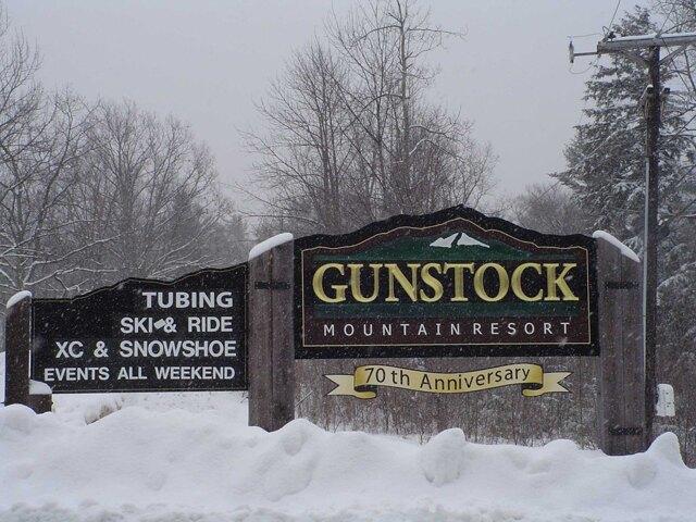 Mountain Dr, Gilford, Home For Sale