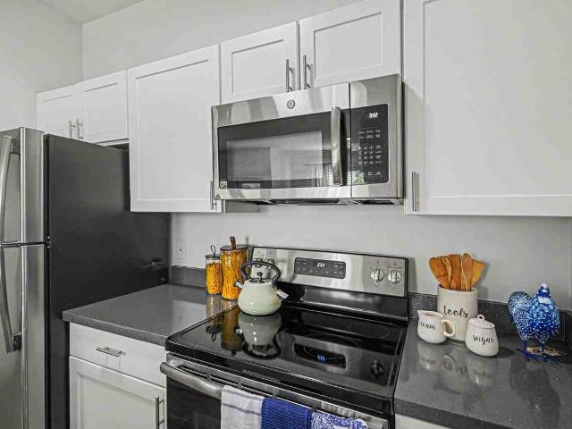 Mountain Gate 1 Bedroom Apartment for Rent at 7501 S Utica Dr, Littleton, CO 80128