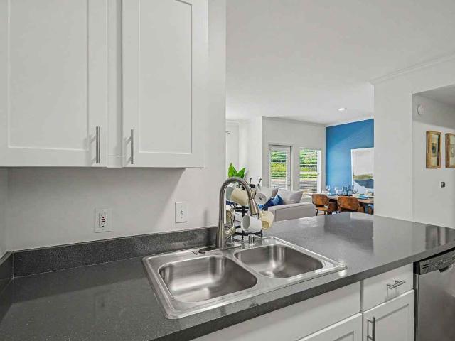 Mountain Gate 1 Bedroom Apartment for Rent at 7501 S Utica Dr, Littleton, CO 80128