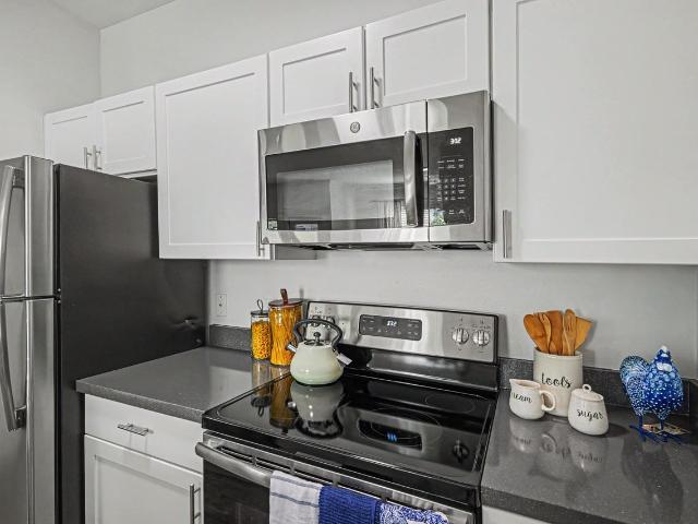 Mountain Gate 2 Bedroom Apartment for Rent at 7501 S Utica Dr, Littleton, CO 80128