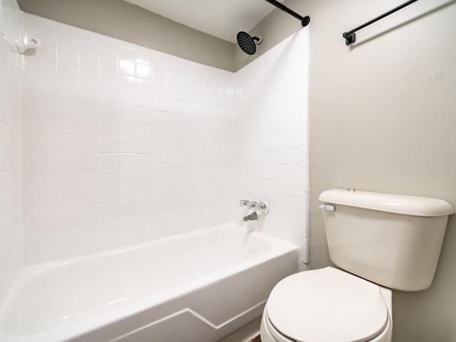 Mountain Place 1 Bedroom Apartment for Rent at 4719 Central Dr, Stone Mountain, GA 30083