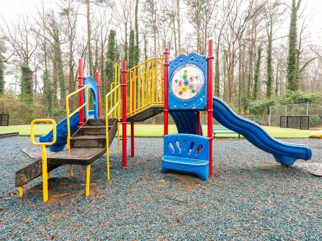 Mountain Place 2 Bedroom Apartment for Rent at 4719 Central Dr, Stone Mountain, GA 30083