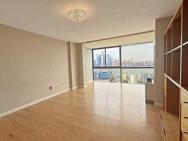 Mountain Rd Apt,union City, Condo For Sale