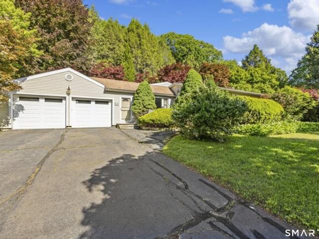 Mountain Rd, Cheshire, Home For Sale
