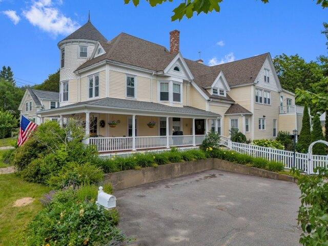 Mountain St, Camden, Home For Sale